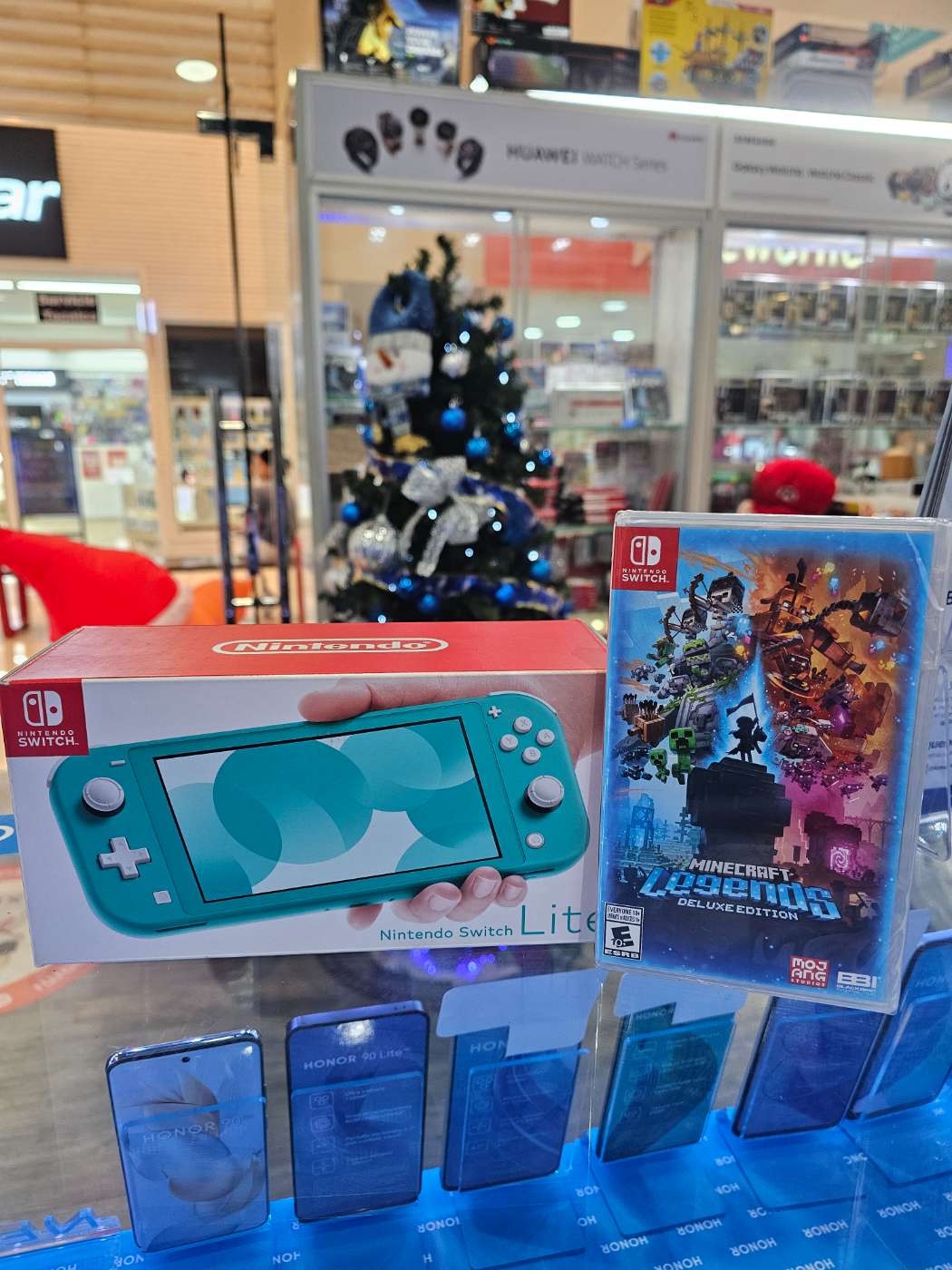 NINTENDO SWITCH LITE + MINECRAFT | GeekyDrop