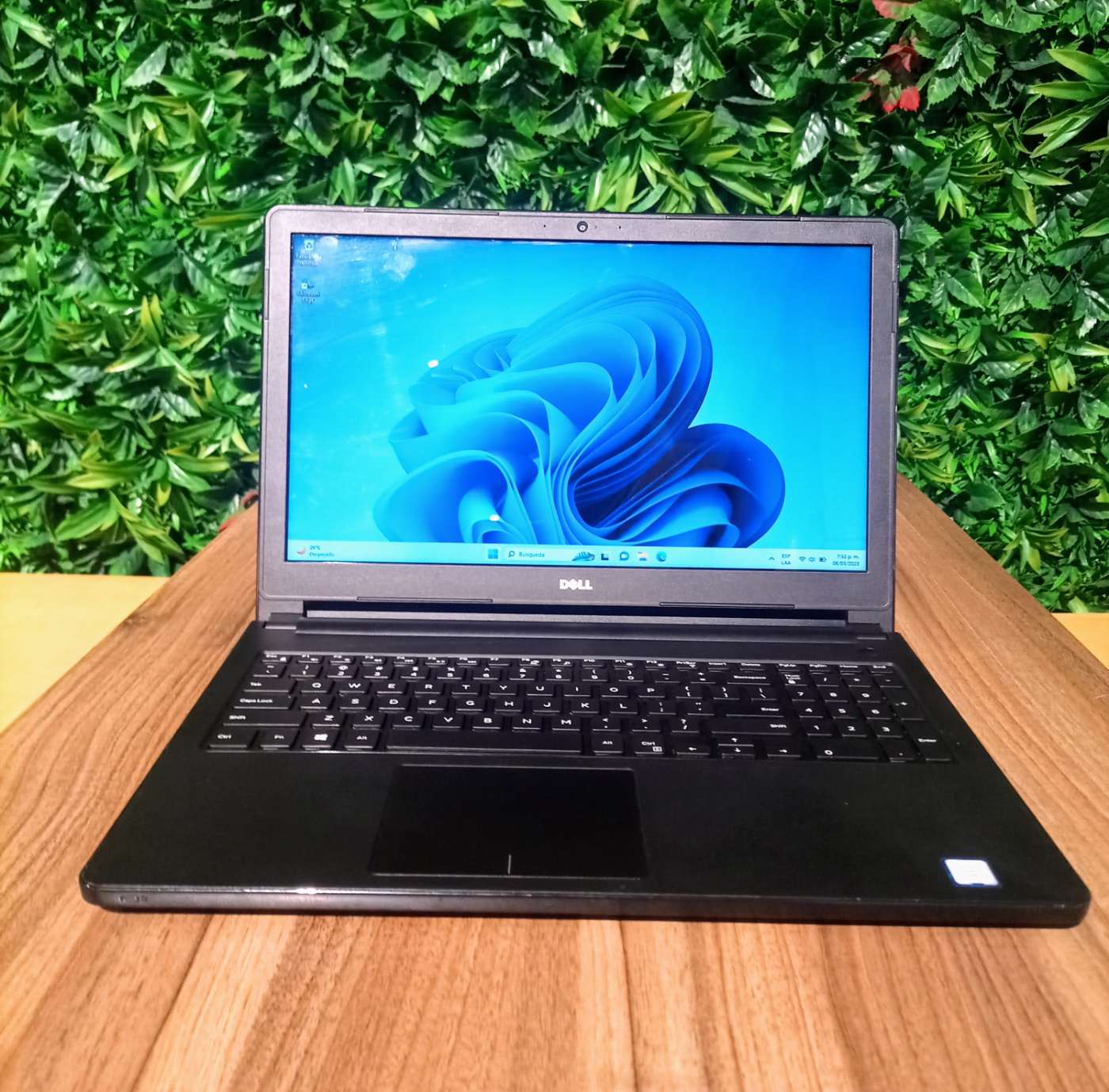 Dell Latitude core i5 15.6 | GeekyDrop