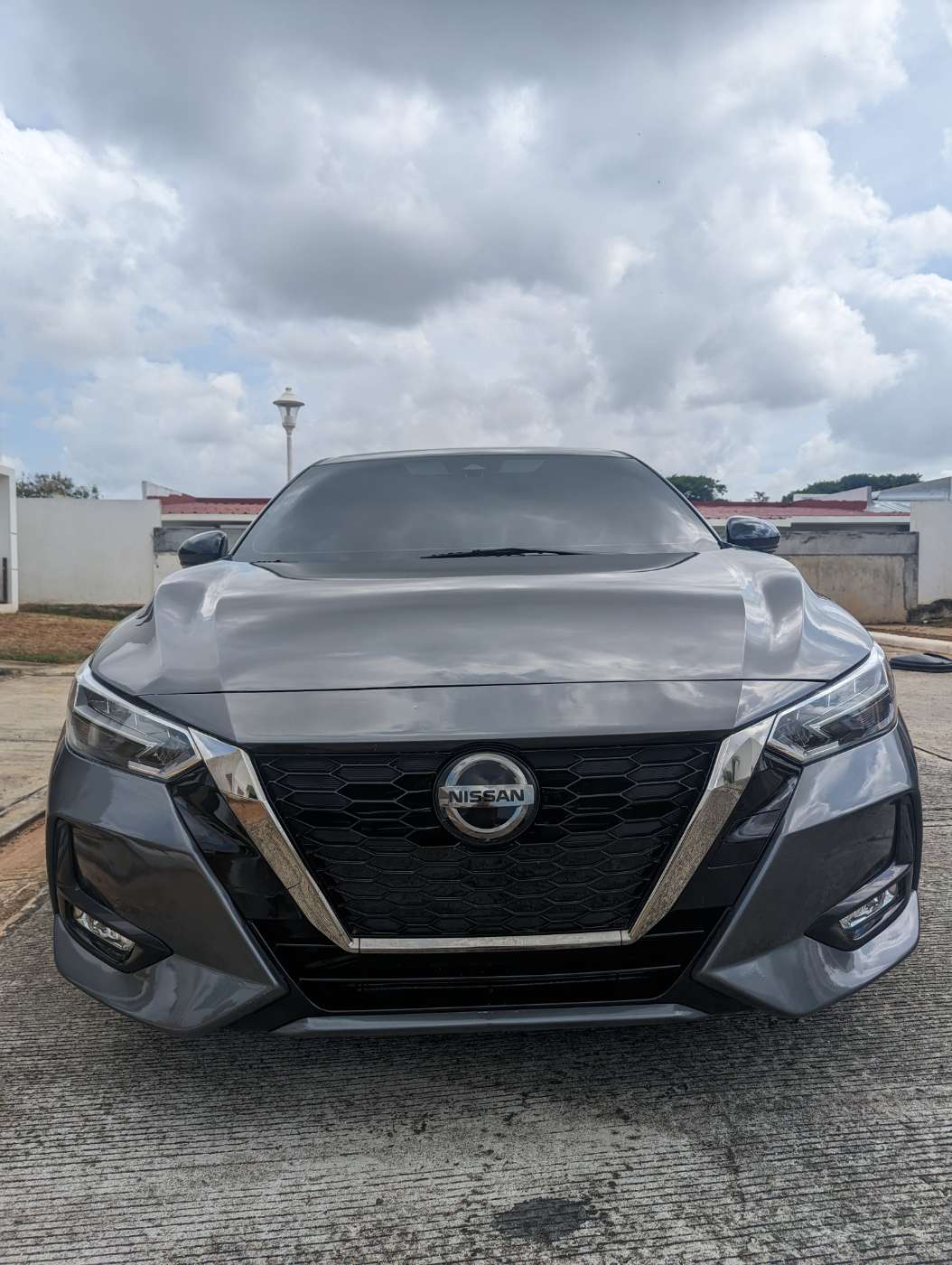 GeekyDrop: compra y vende online con seguridad | Nissan Sentra SR ...