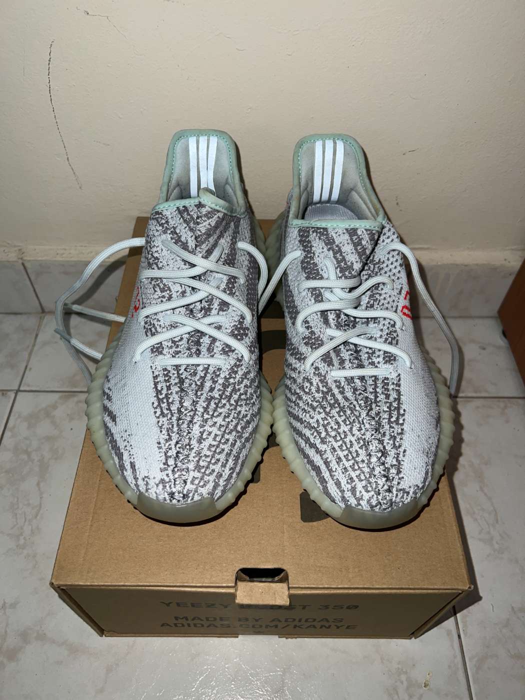 GeekyDrop: compra y vende online con seguridad | Yeezy Boost 350 v2 ...